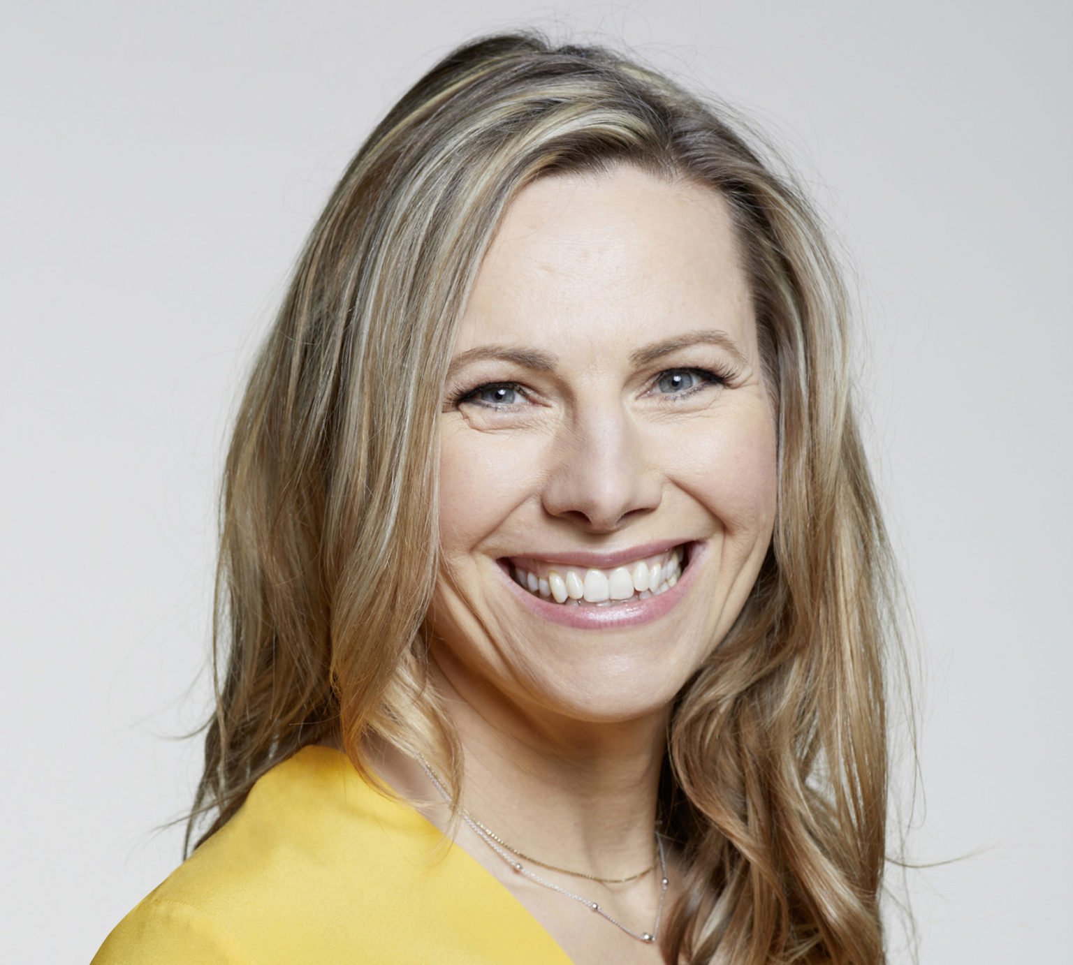 Bekannte Moderatorin und Autorin liest aus ‚Wunderschöne Welt ...